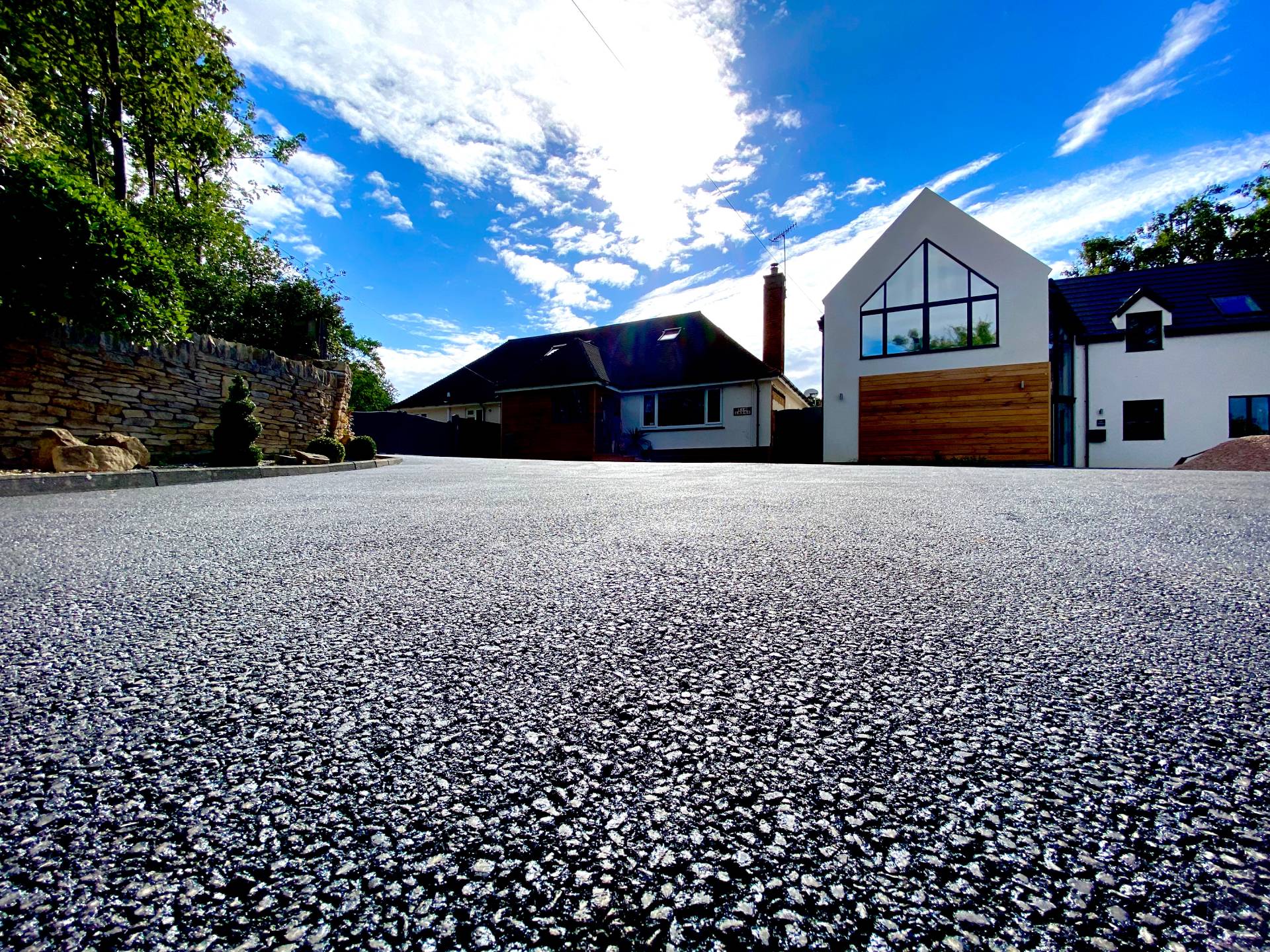 The Benefits of Working with a Professional Driveway Surfacing Company